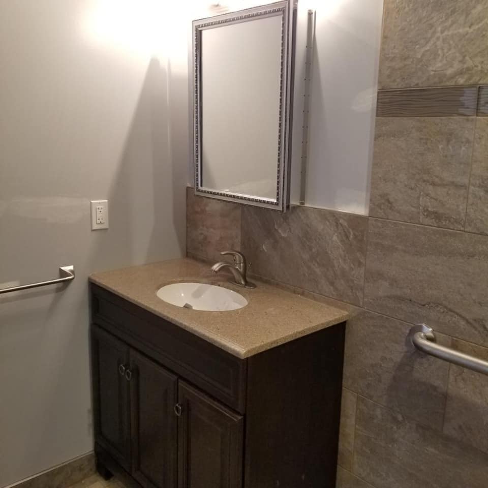 Accessible Bathroom Gallery - Barrier Free Construction - Handicap ...